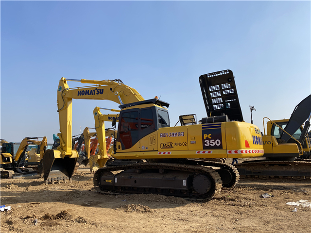 KOMATSU PC350 EXCAVATOR